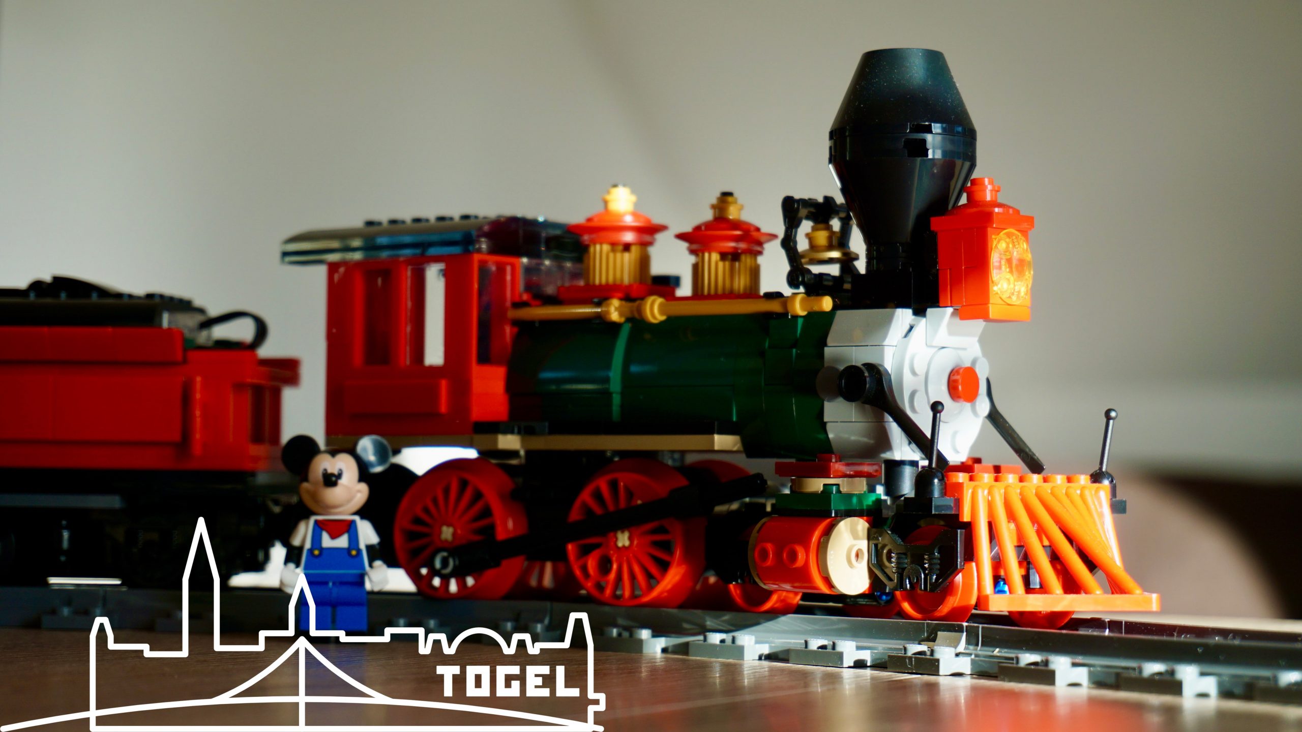 LEGO MOC Historic Modular Train Station by Togeltown | Rebrickable ...